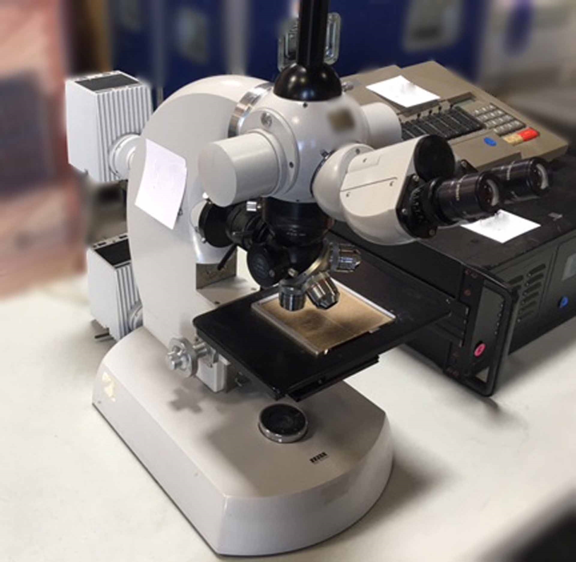 CARL ZEISS Universal Microscope used for sale price #9210550 > buy from CAE